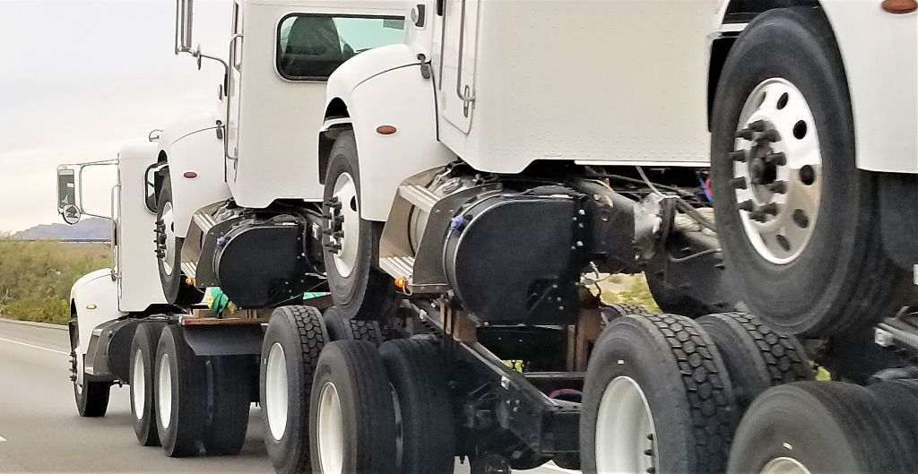 Replacing Heavy-duty Truck Axle Bearings and Seals step by step Procedure